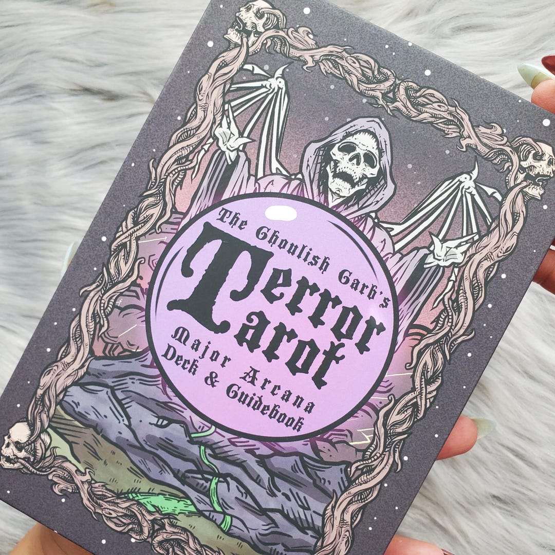 The Ghoulish Garb's Terror Tarot Major Arcana Deck & Guidebook, 22 Card ...