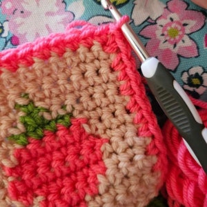 Crochet Pattern, Strawberry Square Crochet Pattern, Strawberry Bandana ...