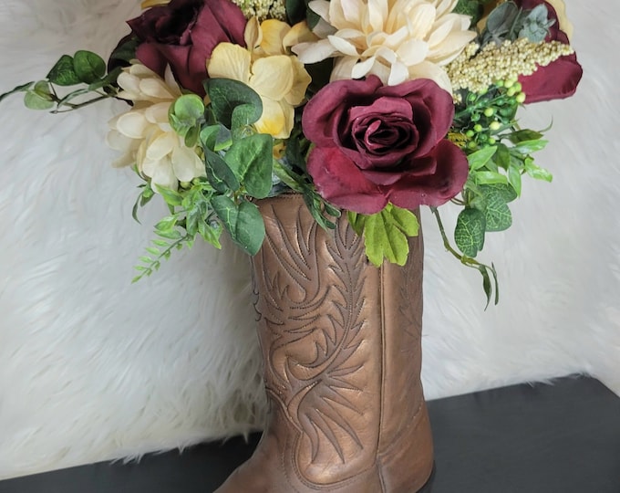 ACME Cowboy Boot Flower Arrangement, Country Wedding, Centerpiece ...