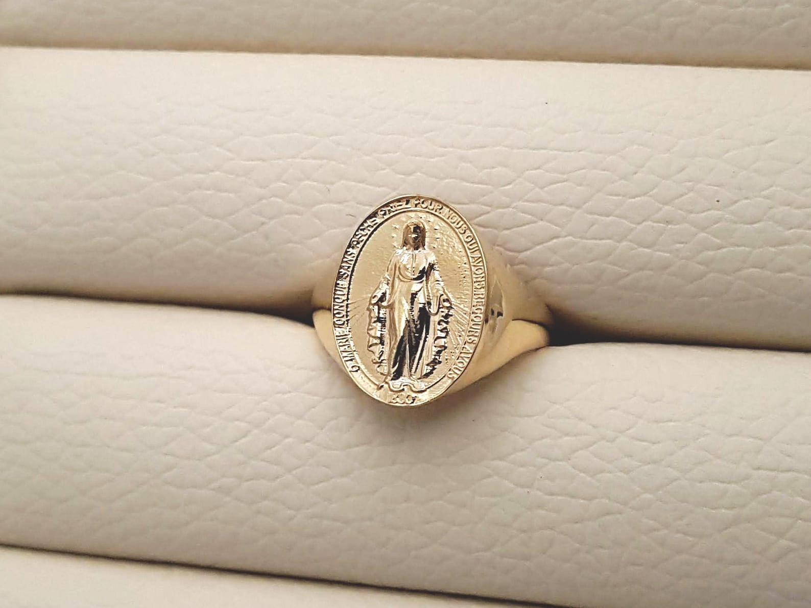 14k 18k Gold Miraculous Medal Ring Blessed Virgin Mary Ring - Etsy