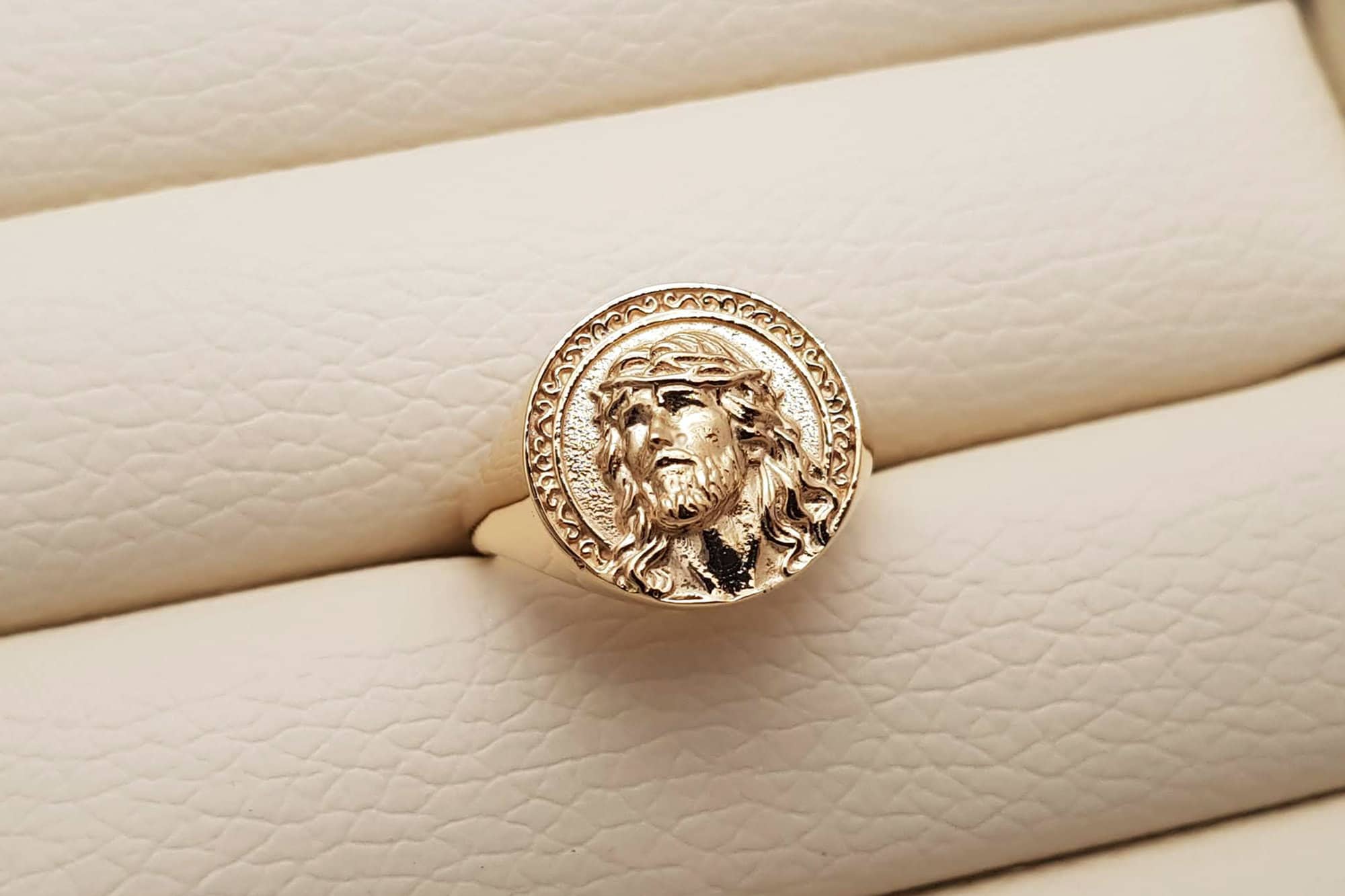 18k 14k Gold Jesus Ring Mens Ring Gold Catholic Gold Ring - Etsy