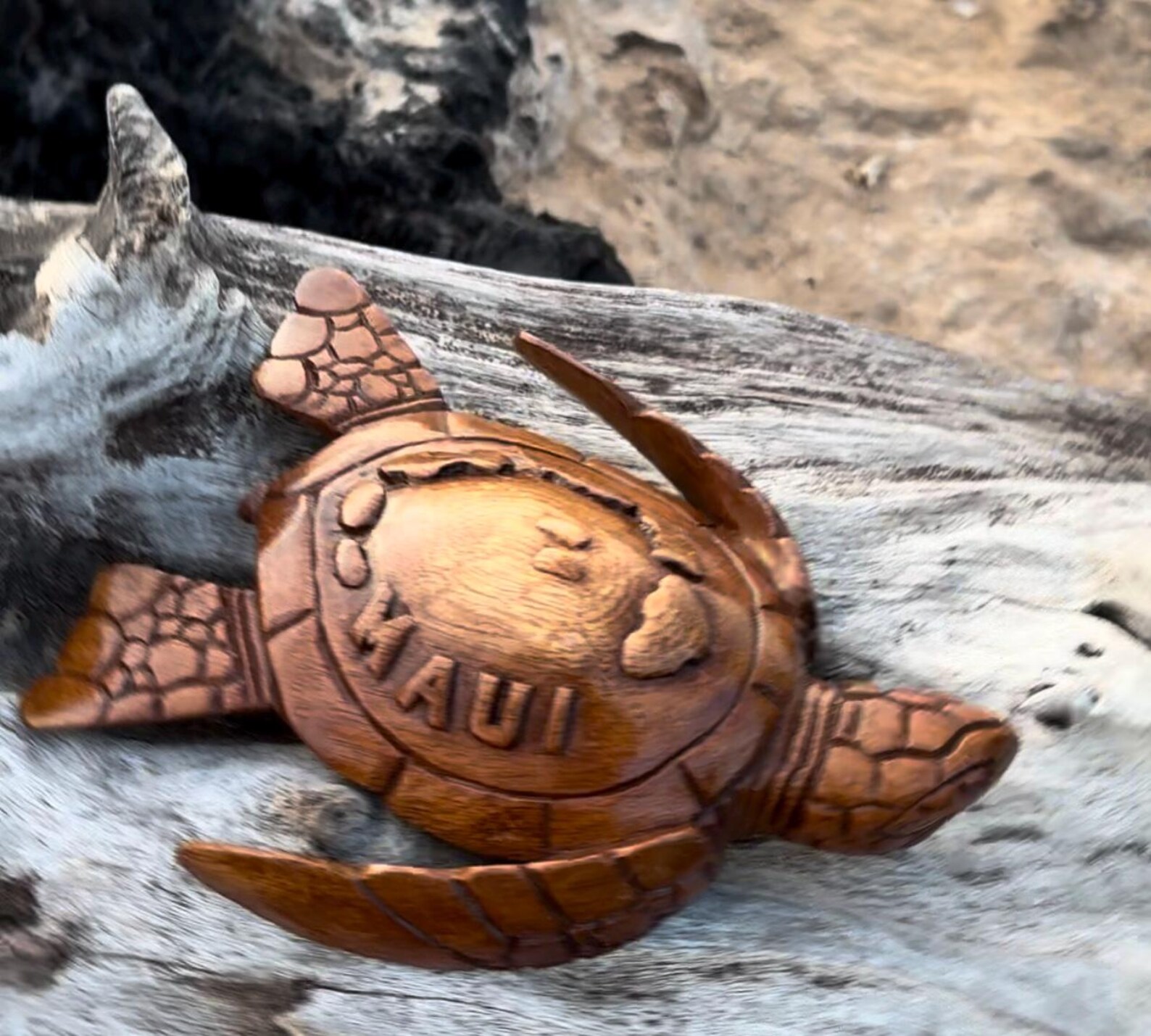 Da Hawaiian Store Hand-carved Wood Honu Turtle Featuring Maui and ...