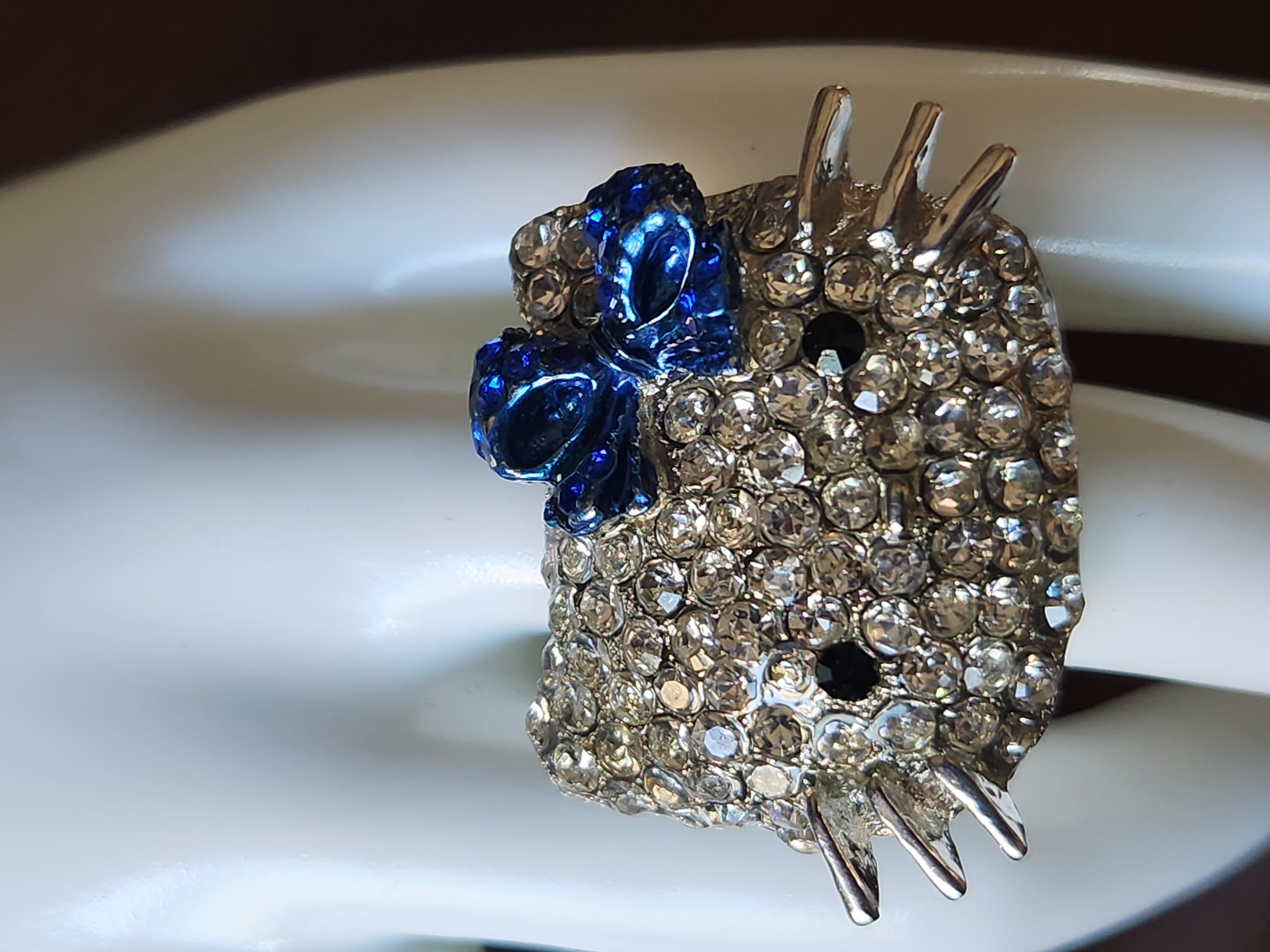Hello Kitty Bow Ring