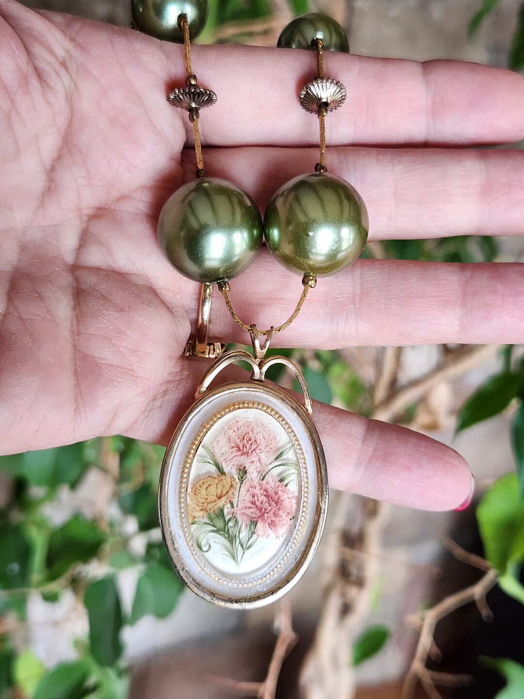 Cameo Vintage Cameo Green Faux Pearl's Repurposed Necklace on 22 Inch ...