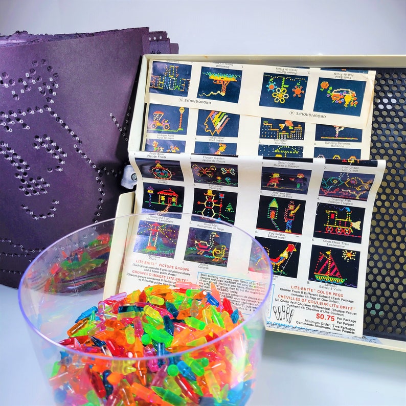 Vintage 1990's Lite Brite Milton Bradley With Refill Sheets and Pegs - Etsy