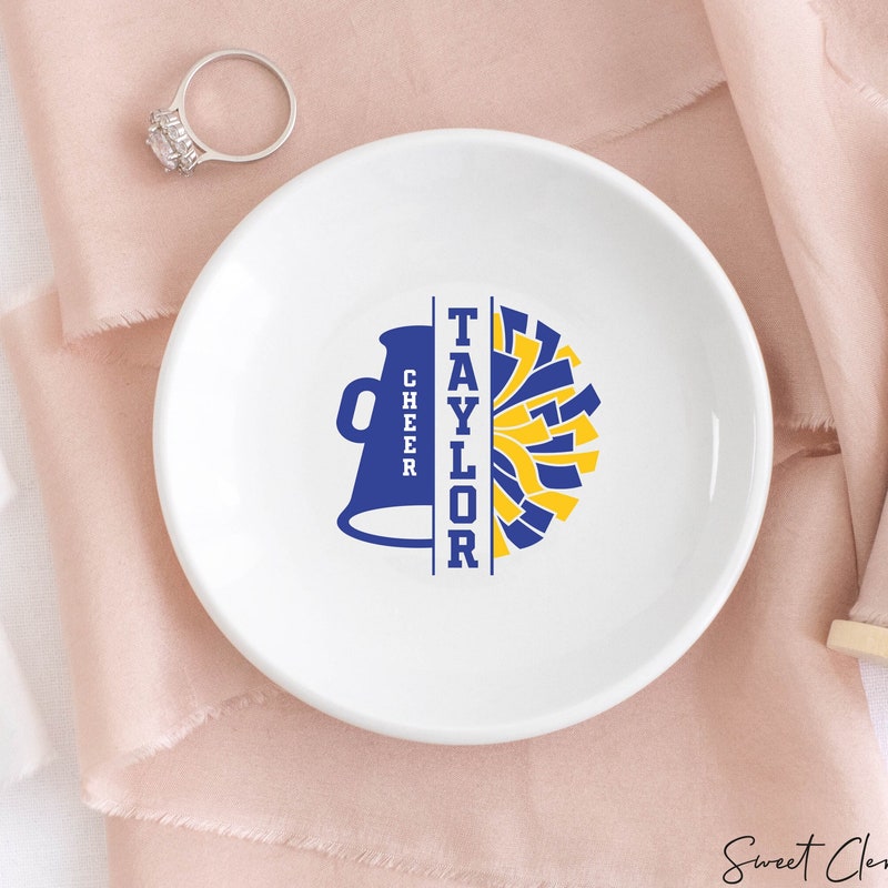 Senior Cheer Gifts - 60+ Gift Ideas for 2025