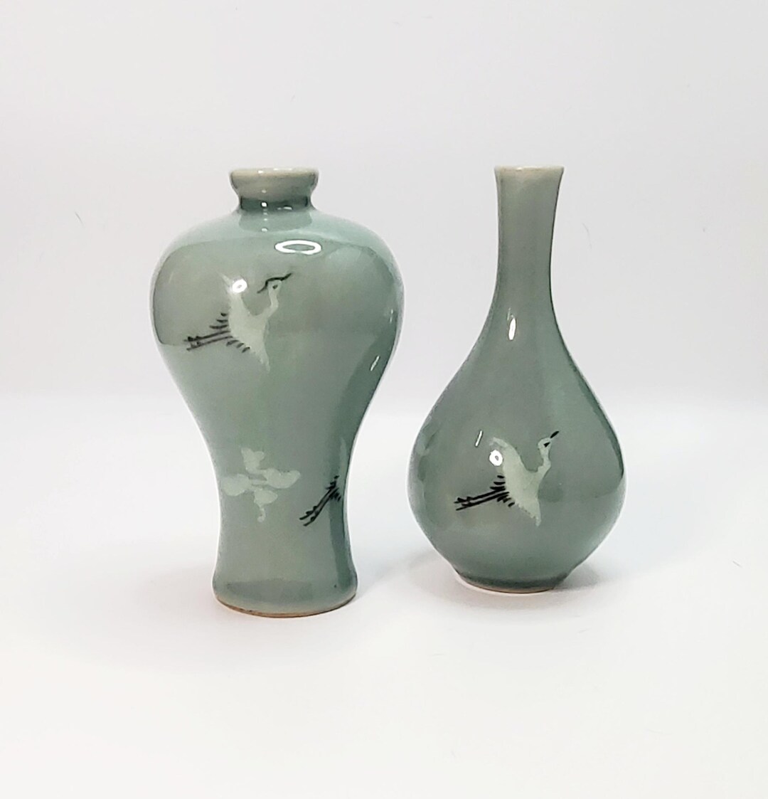 Korean Koryo Cheong-ja Celadon Miniature Mae-byeong Vase and a Ju ...