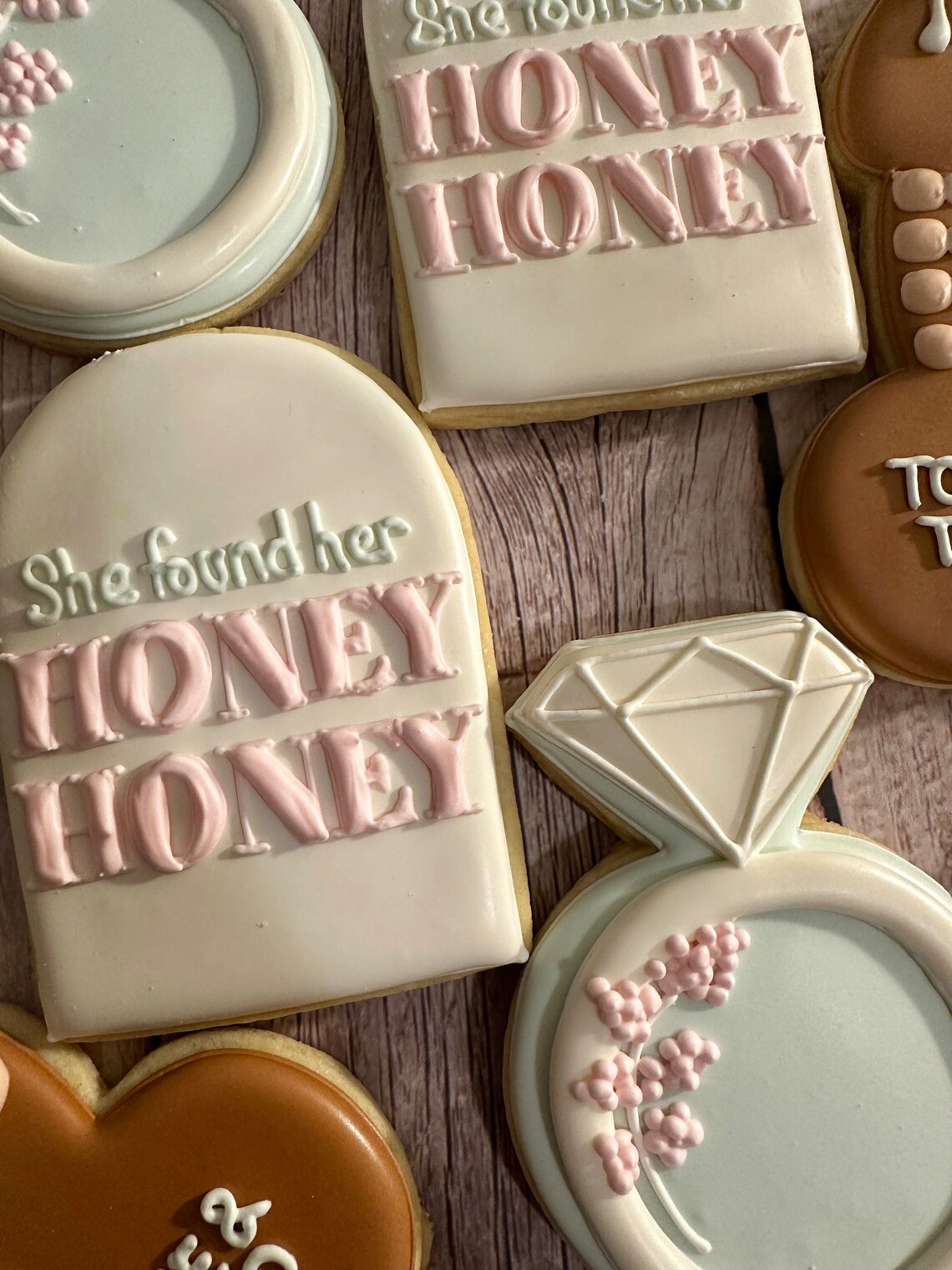 Mamma Mia! Bachelorette Cookies, Bride-to-be, Bridal Party Cookies ...