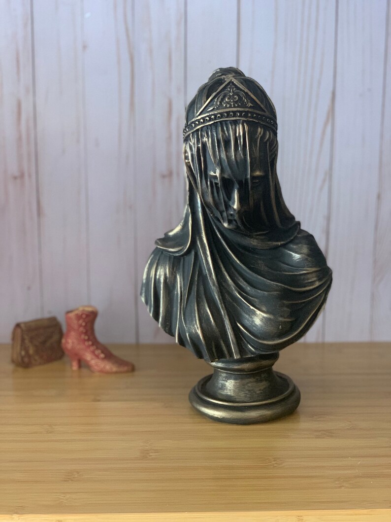 Mother Mary Sculpture Veiled Mary Statue 13 Virgin Lady - Etsy