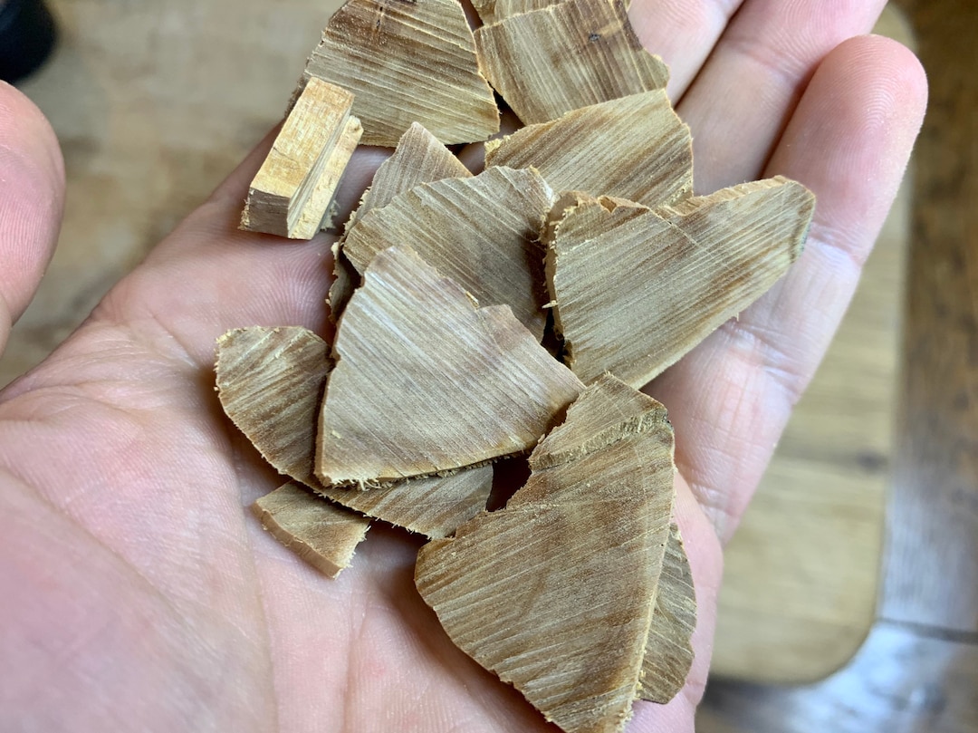 East Timor Sandalwood Chips - Etsy