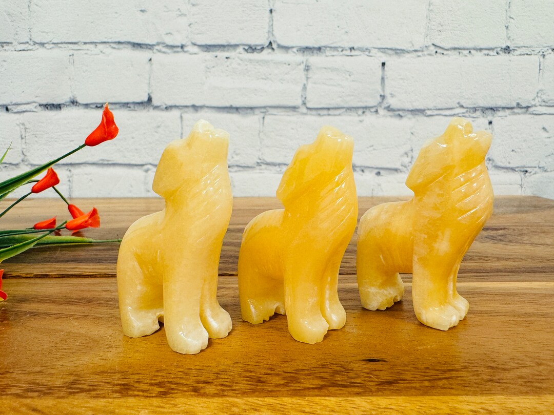 Orange Calcite Howling Wolf Figurine, Crystal Carving, Standing ...