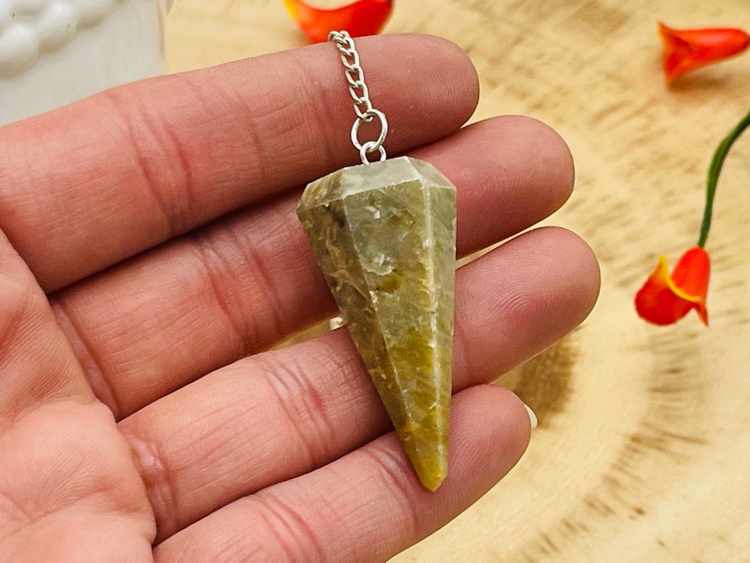 Cat's Eye Crystal Pendulum With Silver Plated Faceted Chain, Healing ...