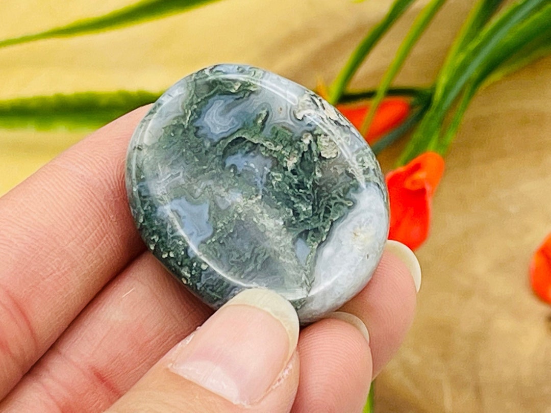 Moss Agate Worry Stone, Healing Crystal Pocket Massage Stone, Reiki - Etsy