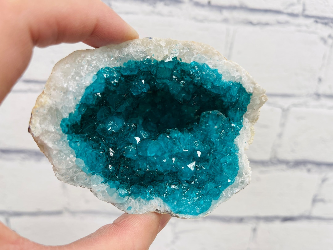 Dyed Crystal Quartz Geode, Turquoise Rock Cluster Geode, Quartz in Rock ...