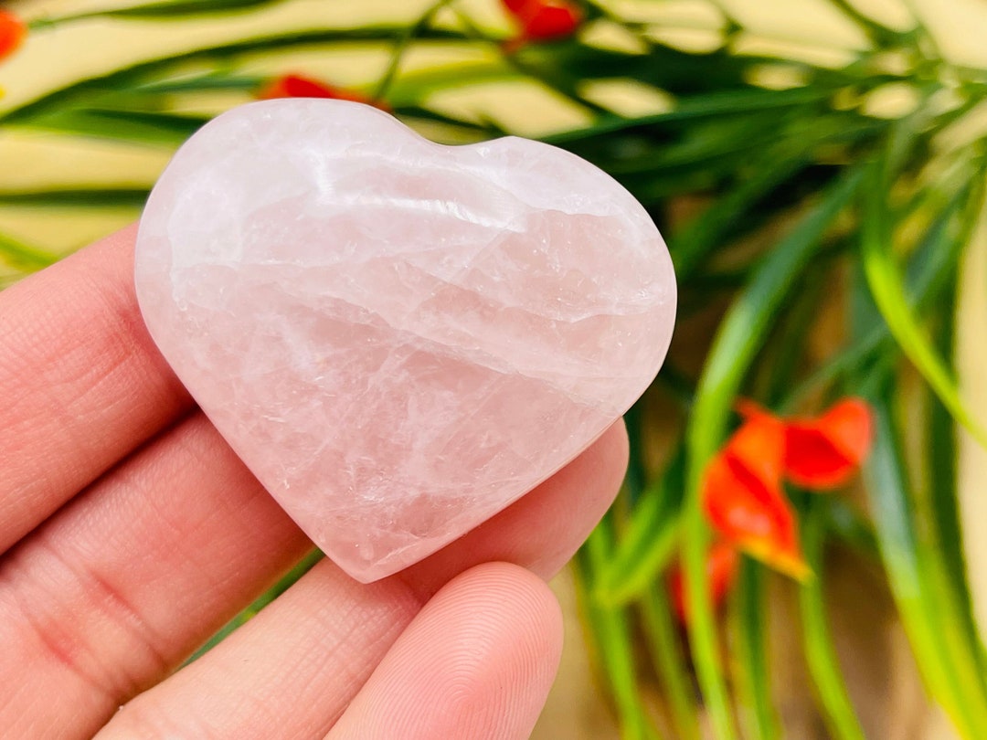 Pink Rose Quartz Heart Shaped Palm Stone, Heart Chakra Pocket Rocks for ...
