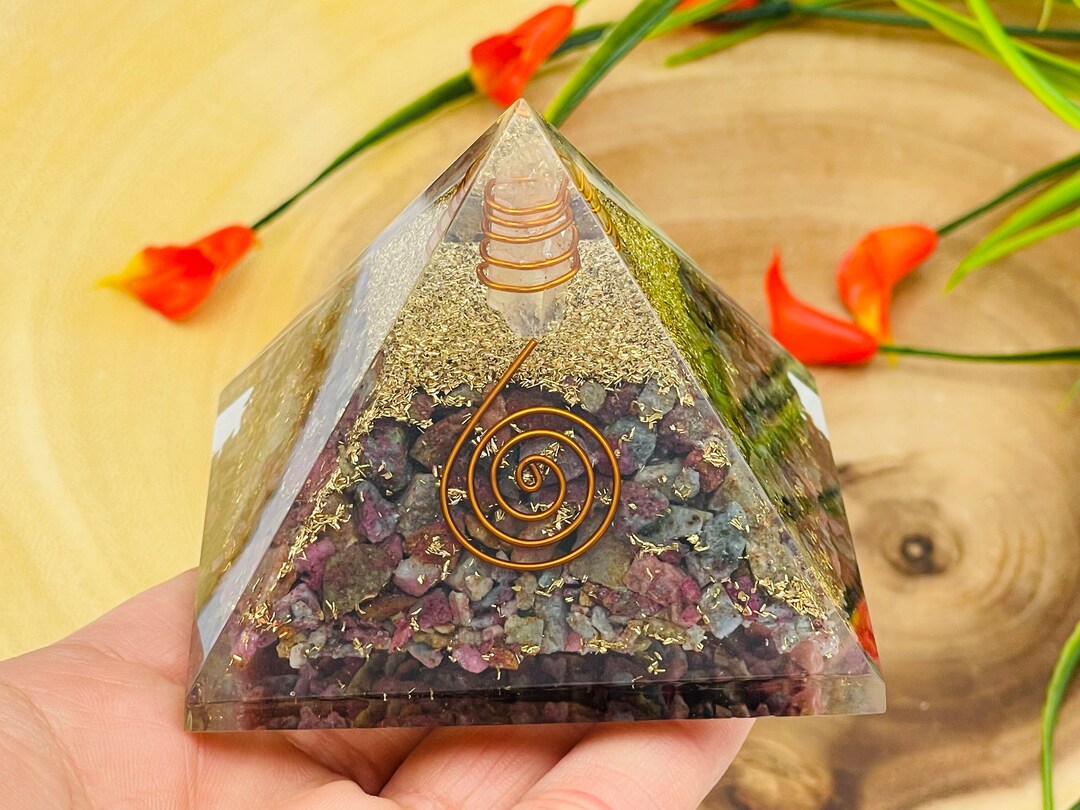 Ruby Kyanite Orgone Pyramid With Reiki Sign With Clear Quartz Point ...
