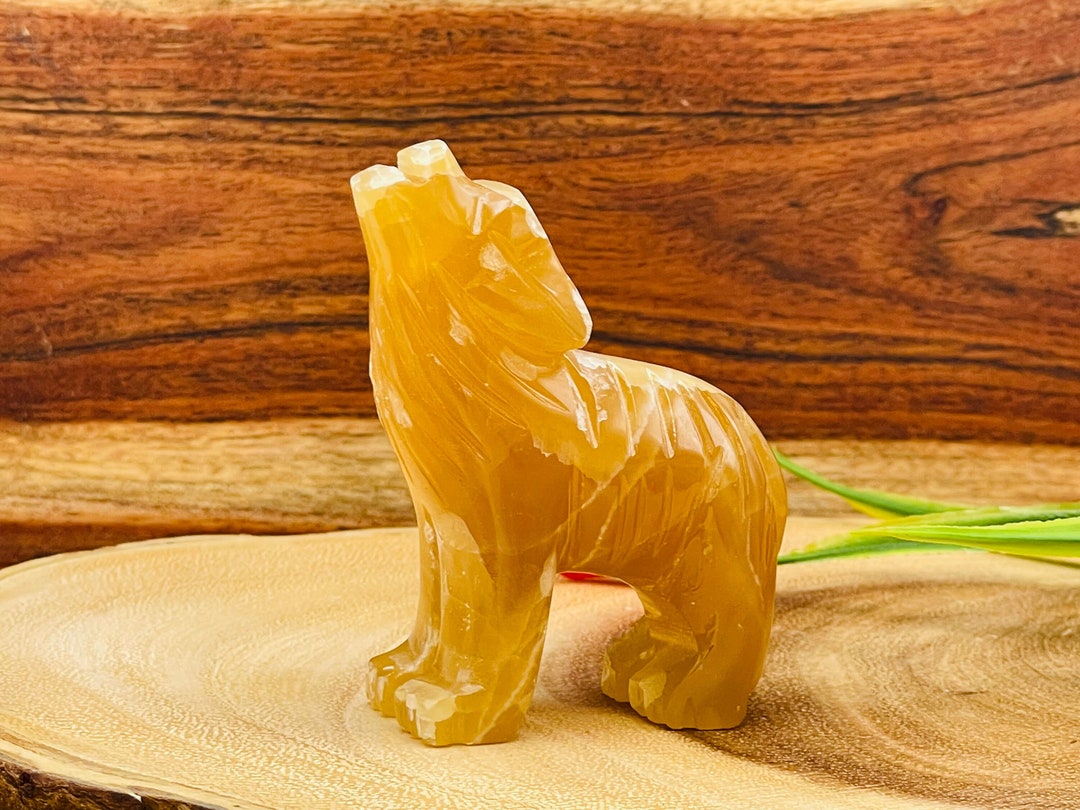 Honey Calcite Howling Wolf Figurine, Crystal Carving Standing Statuette ...