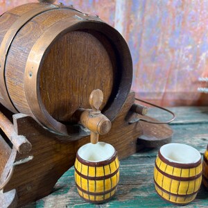Rustic Glass and Decanter Set Shaped Like a Barrel for Wine and Spirits ...