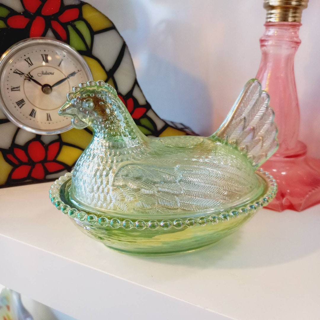 Hen on Nest Candy Dish Collectible Glass , Colors , Gift , Retro , Home ...