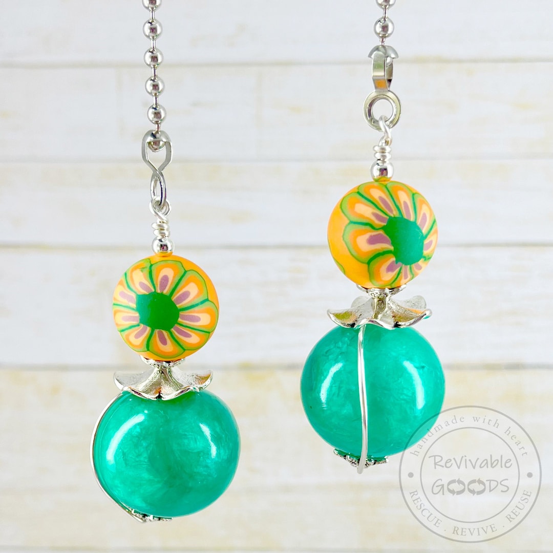 Garden Pull Chains, Ceiling Fan Pulls, Lamp Pulls, Peach Green Flowers ...