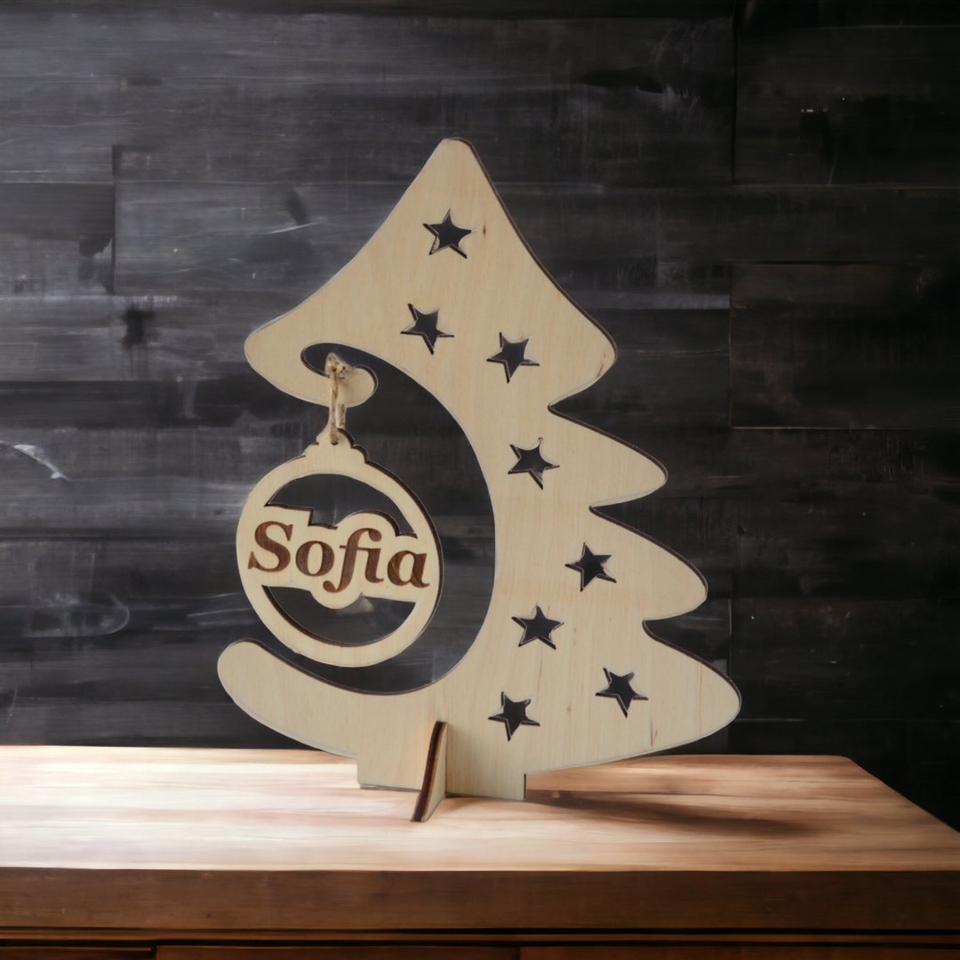 Personalized Tablet Christmas Tree, Christmas Tree Place Cards ...