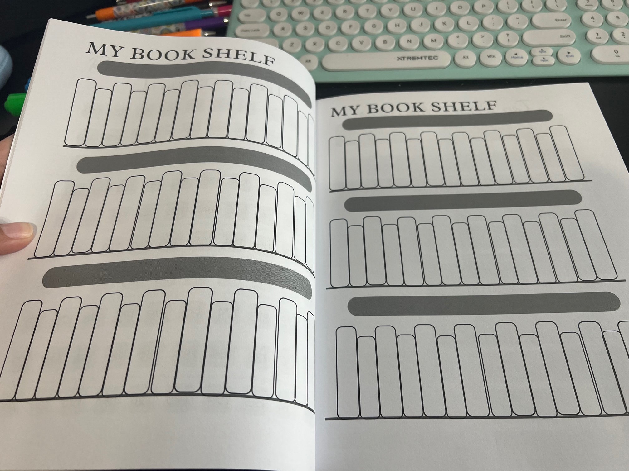 My Reading Tracker and Book Review Journal - Etsy