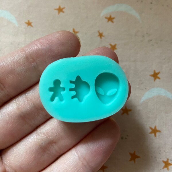 Alien Mold - Etsy