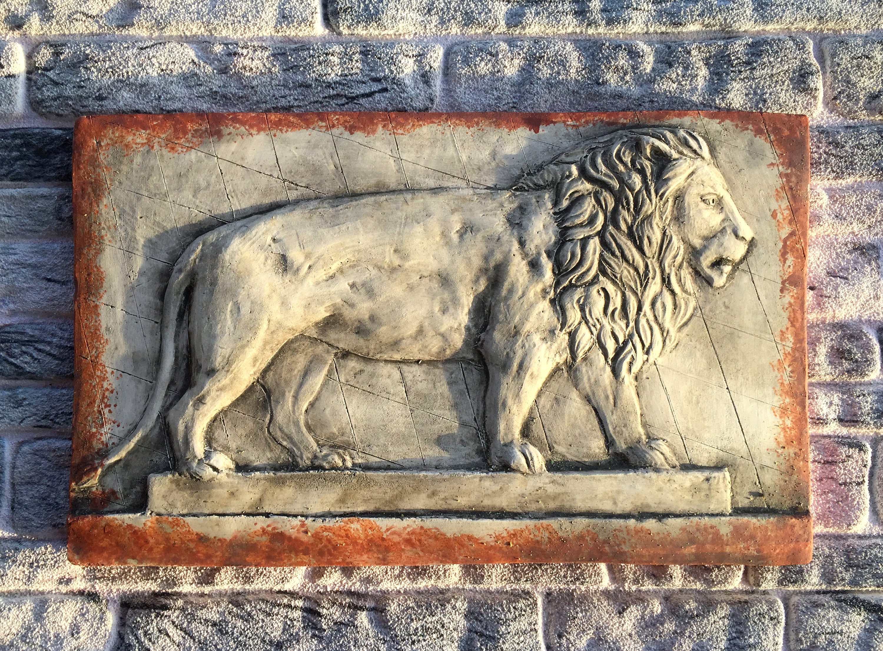 Bavarian Lion bas-relief in Terracotta - Etsy