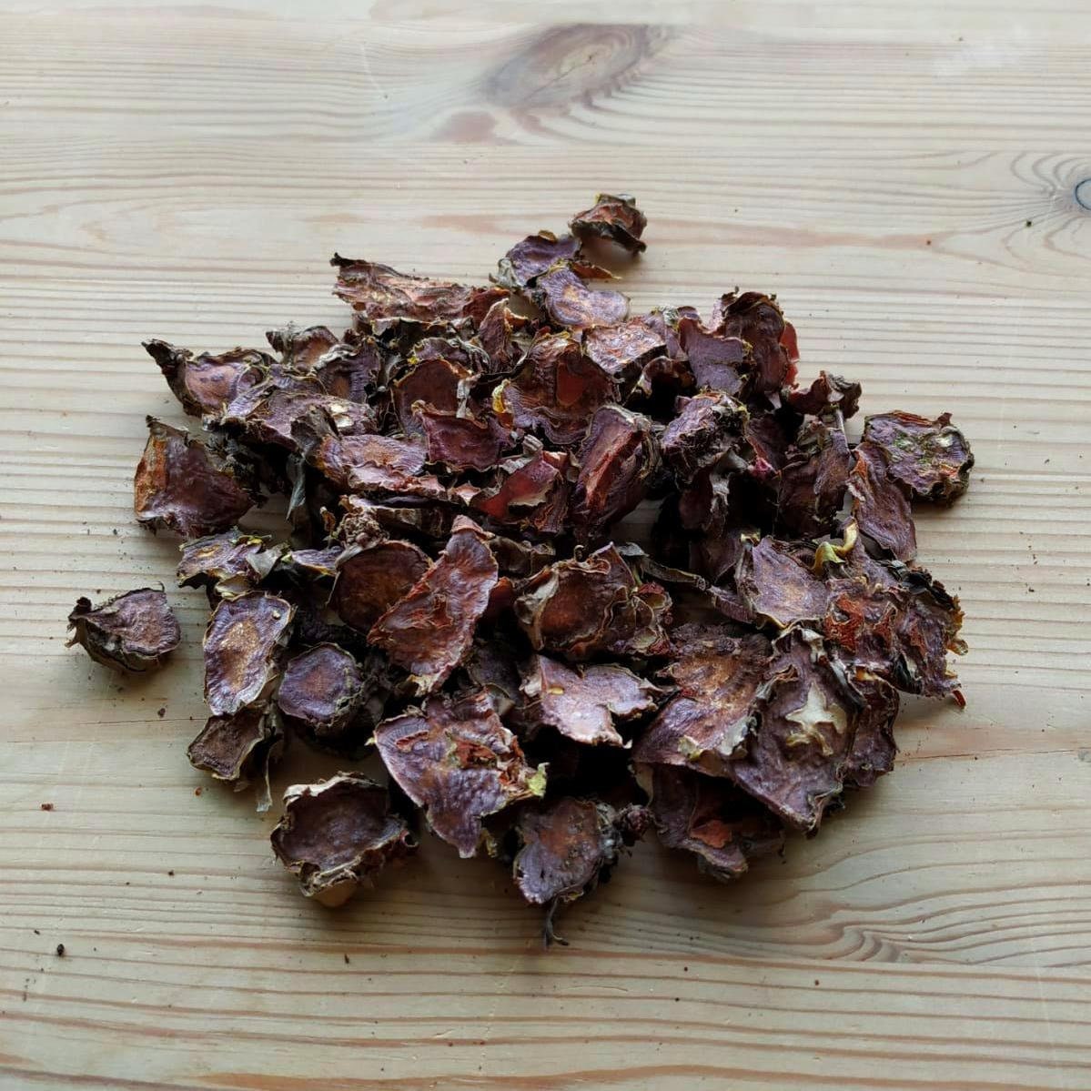 Icelandic Wild Harvested Rhodiola rosea Golden Arctic Root in slices ...