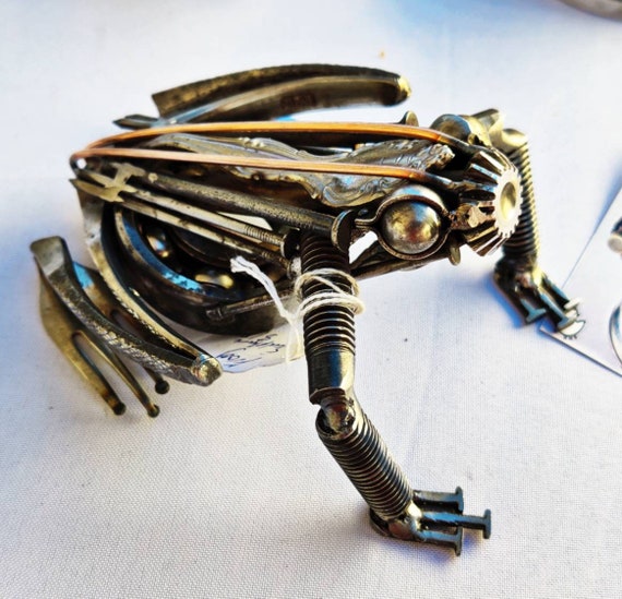 Metal Sculpture Garden Frog Welded Metal Art | Etsy