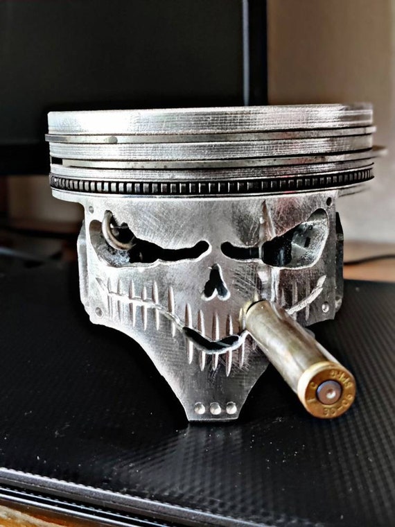 Skull Piston Carving