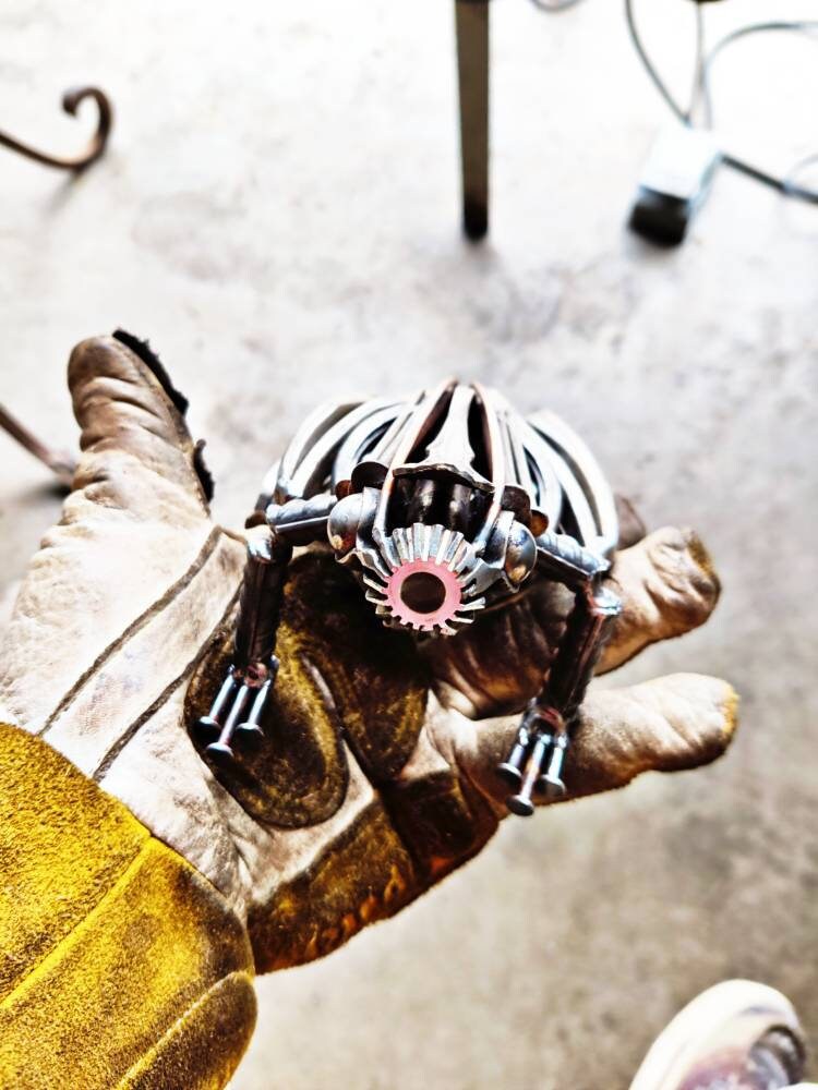 Metal Sculpture Garden Frog Welded Metal Art - Etsy