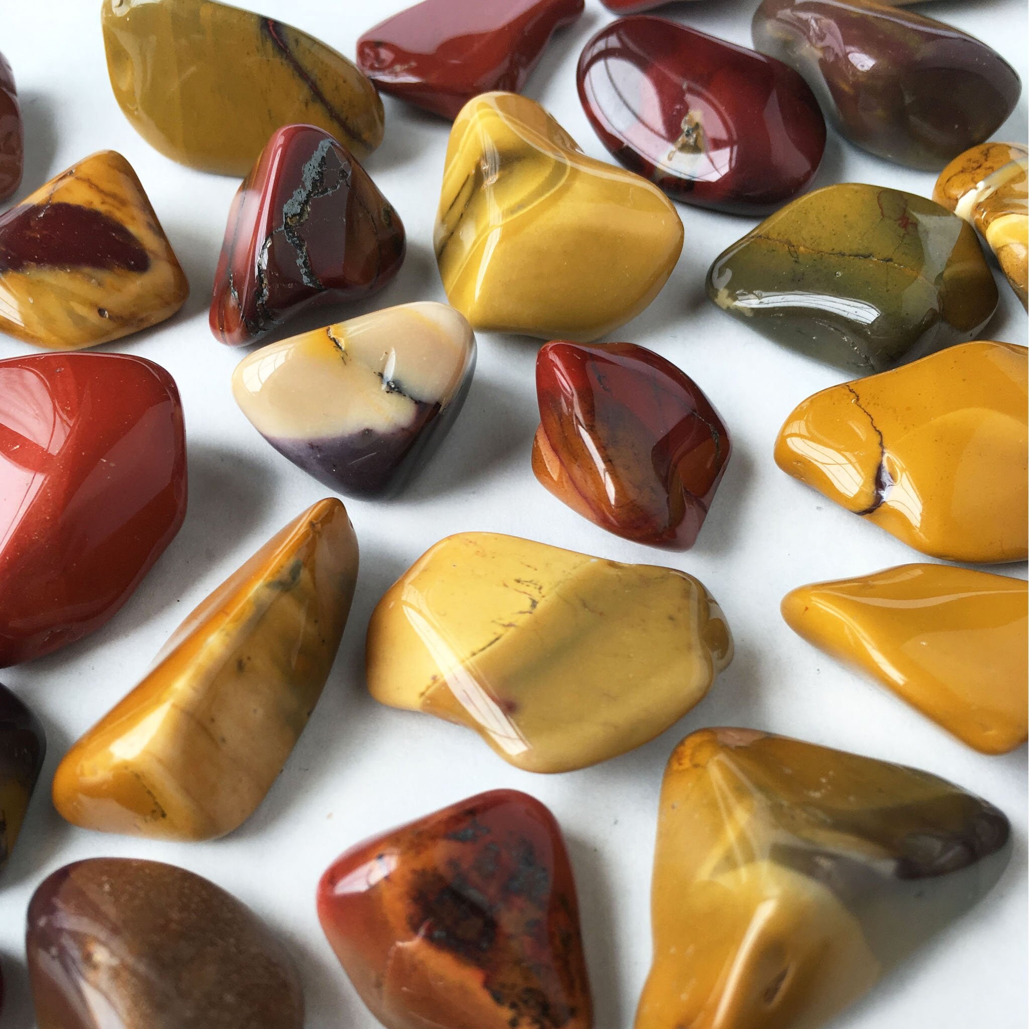 Mookaite Tumbled Stone Red Yellow Burgundy Crystals Mookaite - Etsy ...