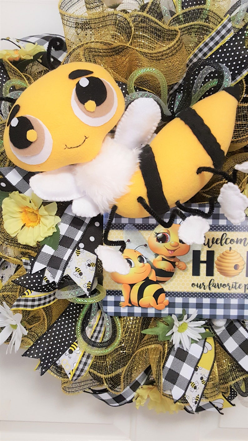 Welcome Bumble Bee Wreath Bee Keeper Gift Buffalo Plaid - Etsy