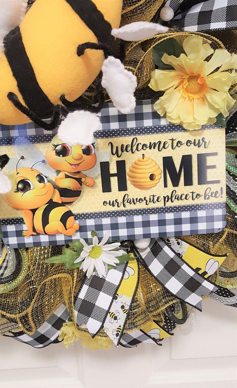 Welcome Bumble Bee Wreath Bee Keeper Gift Buffalo Plaid - Etsy