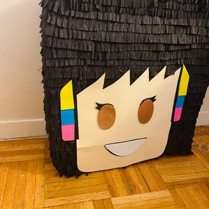 Roblox Girl Piñata - Etsy