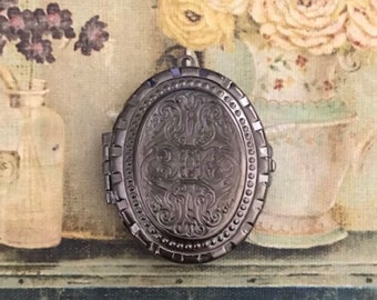 Pill Box Locket - Etsy