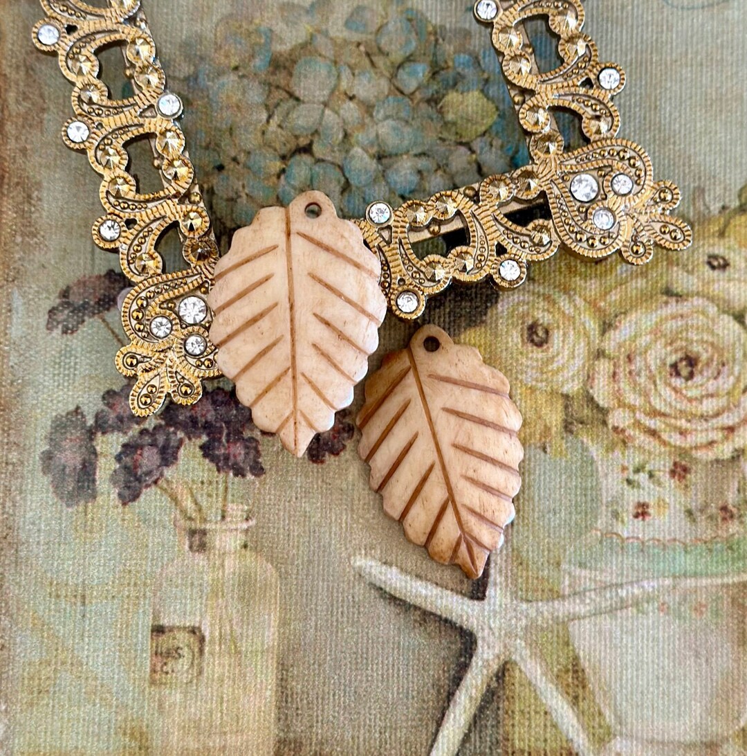 Vintage Carved Bone Leaf, Vintage Bone Pendant, Vintage Leaf Pendant - Etsy