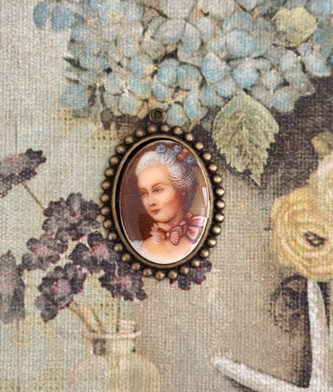 Vintage Cameo, Vintage German Cameo, 25x18mm Woman Portrait Cameo, Oval ...