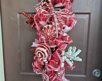 Large Candy Cane Christmas Wreath Buffalo Plaid Candy Cane - Etsy