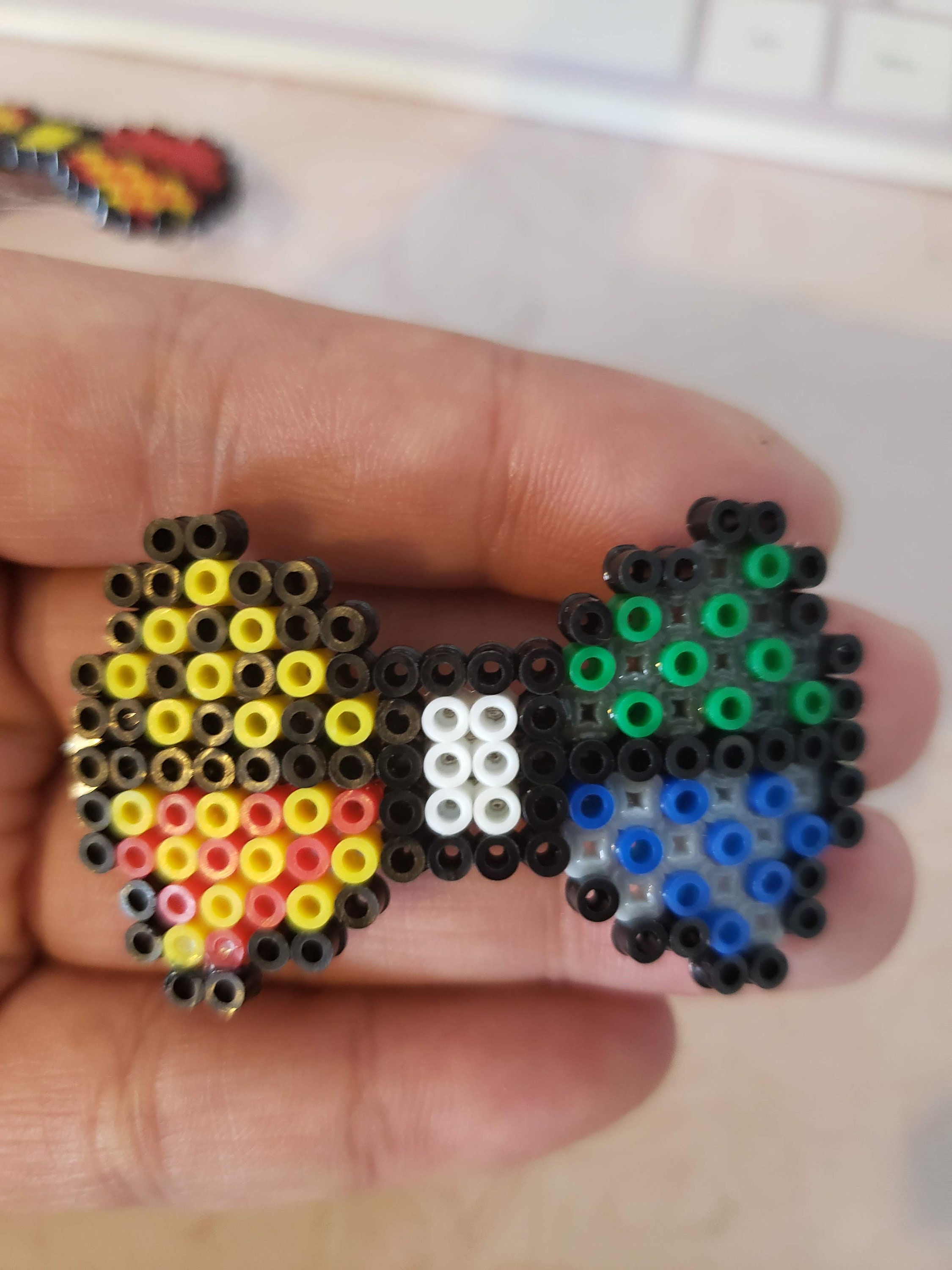 Harry Potter Hogwarts House Perler Bead Mini Hair Clips/barrettes ...