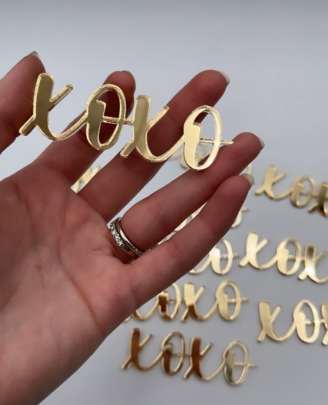 XOXO Mini Acrylic Cake Charms | Bento Box Charms | Valentines Day ...