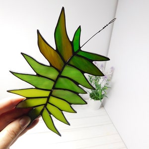 Stained Glass Fern, Fern Sprig, Handmade Green Glass, Suncatcher Green ...