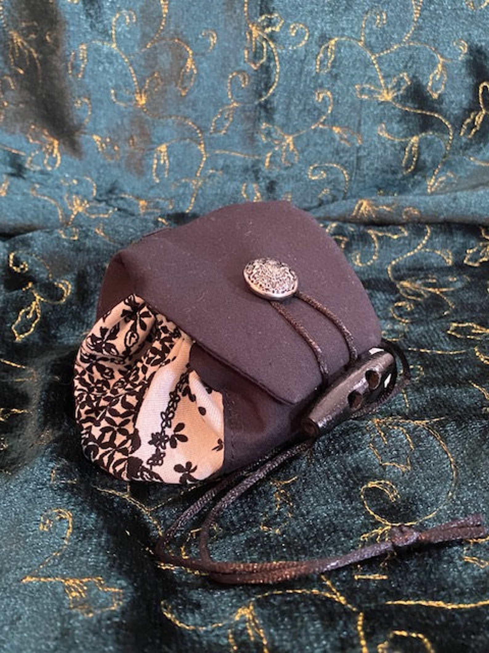 Black and White Floral Coin and Trinket Pouch - Etsy