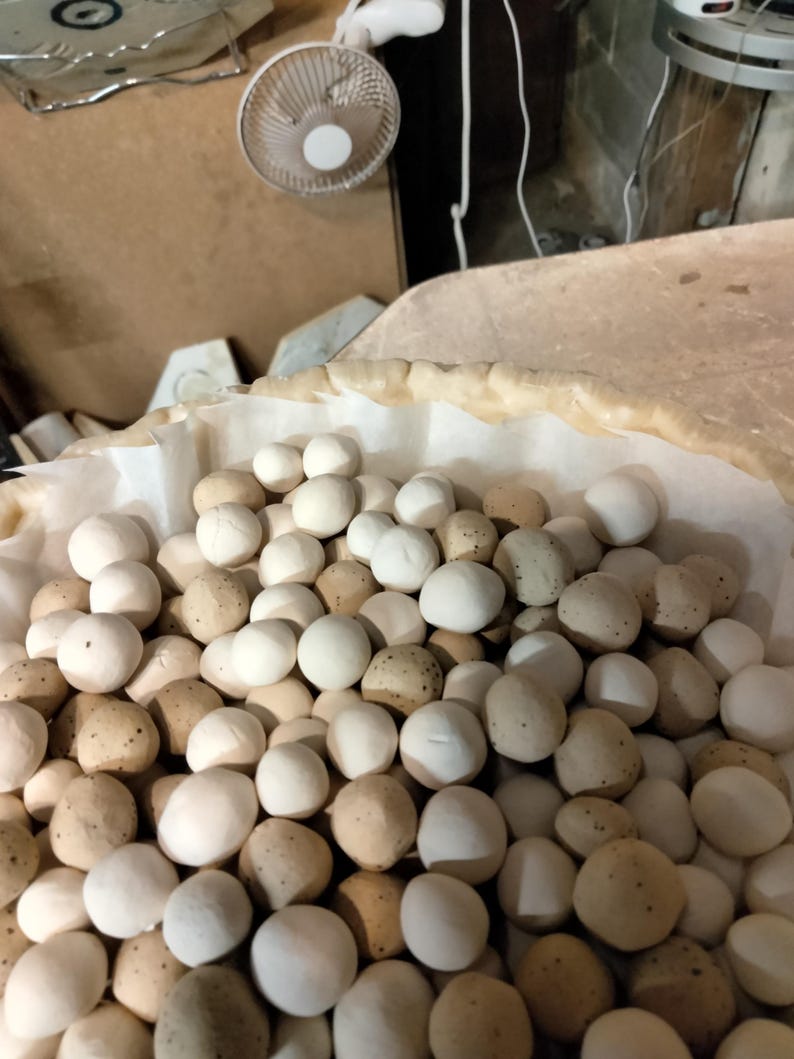 Ceramic Pie Weights for Blind Baking Aprox 2 Pounds of Beads - Etsy