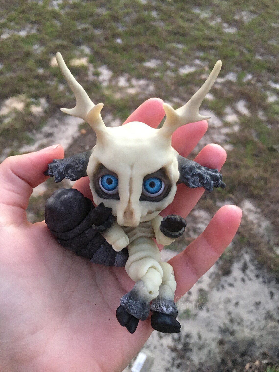 Skullith: A Cute Cryptid Ball Joint Doll - Etsy