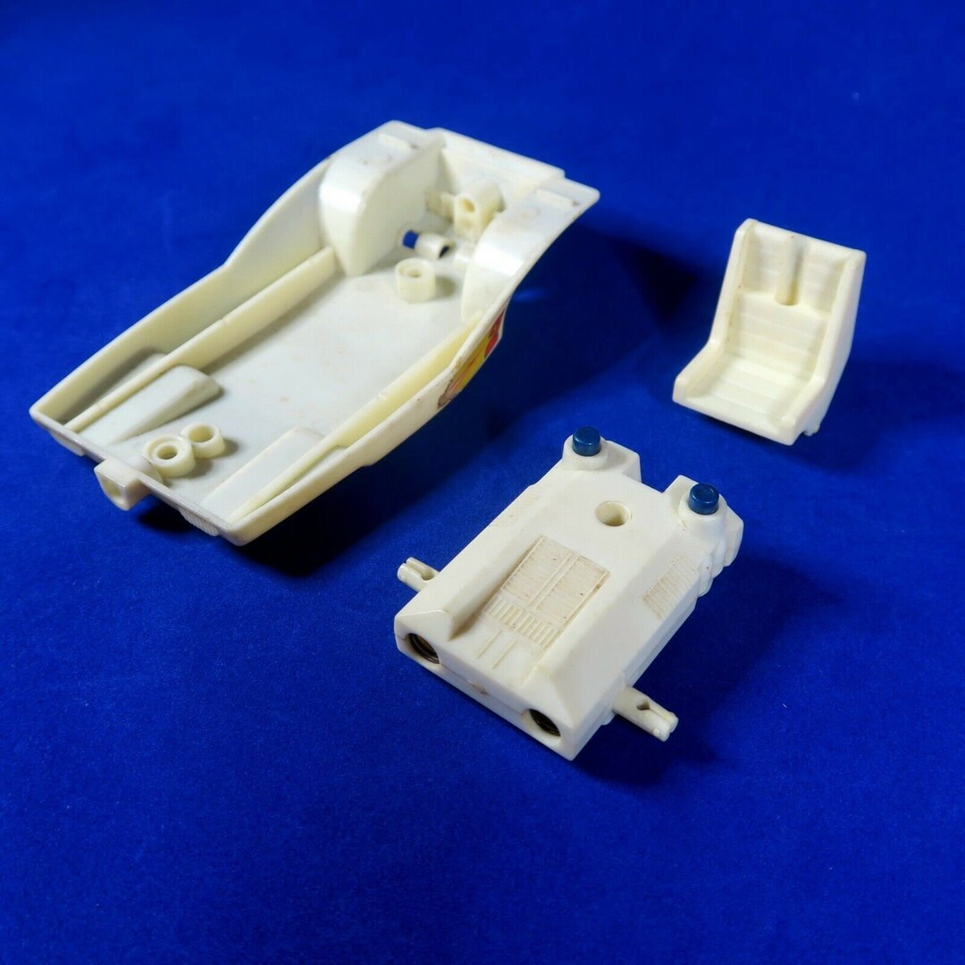 Micronauts Hydra Parts Lot: Chassis Pilot Seat Missile - Etsy