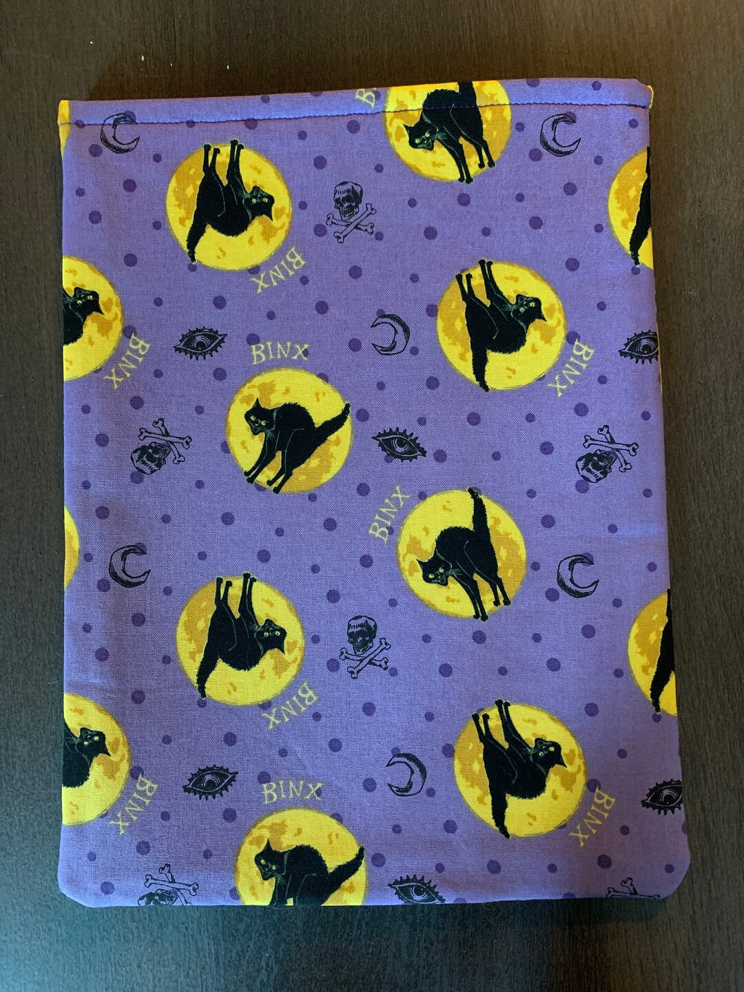 Hocus Pocus Binx Cat Book Sleeve - Etsy