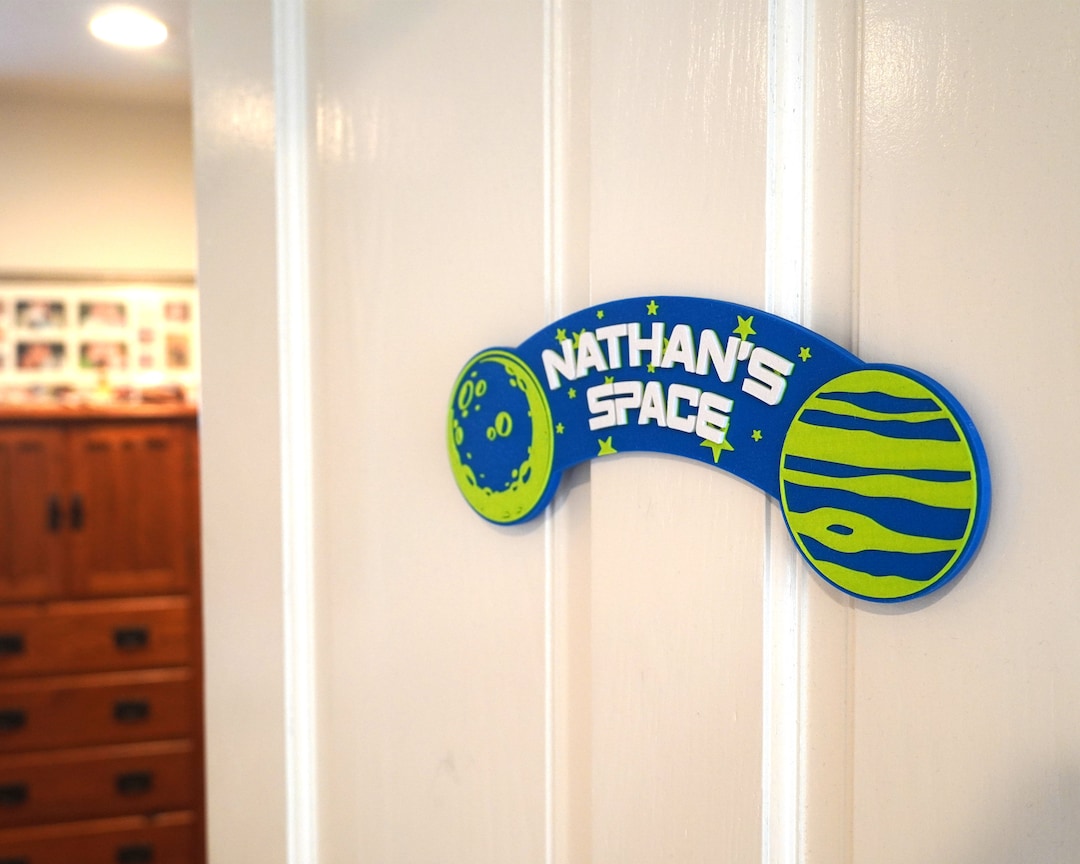 Space Door Sign Personalized Name Sign Astronaut Sign Last Name Sign ...