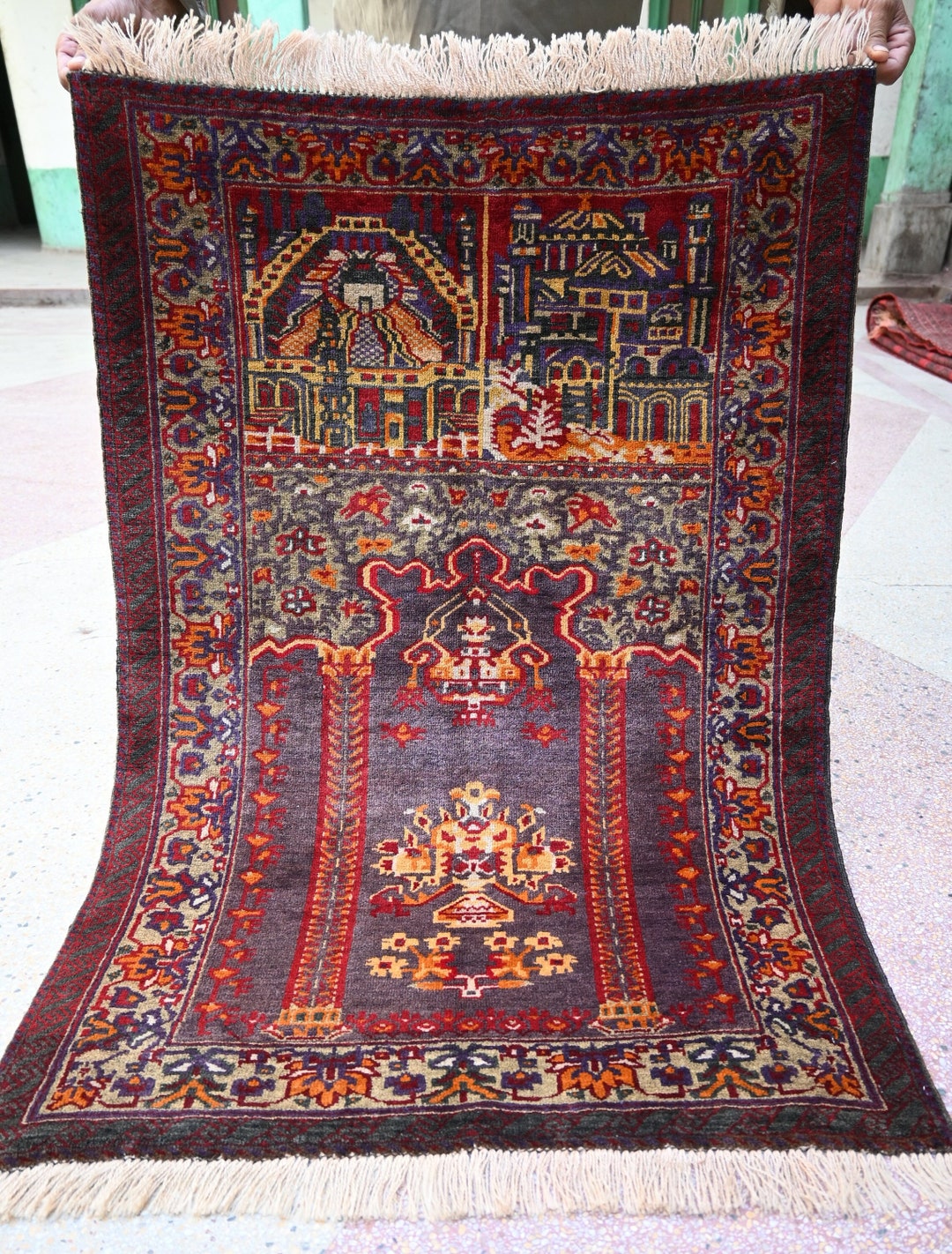 Vintage Prayer Rug, 4.0 X 2.9 Ft, COLLECTORS’ PIECE Antique Above 100 ...